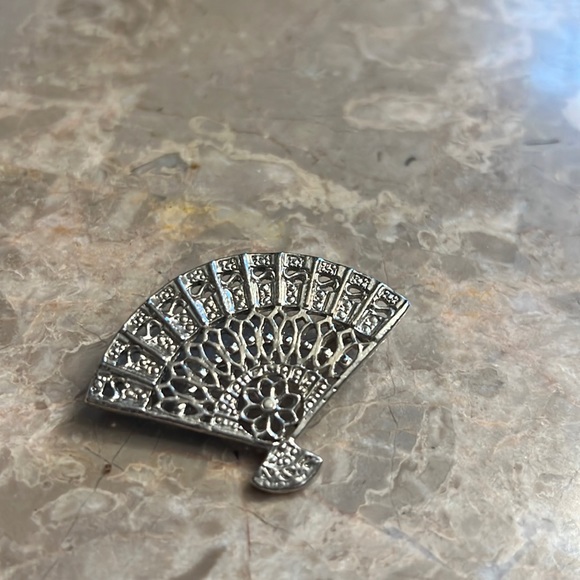 Jewelry | Vintage Silver Tone Filigree Fan Brooch | Poshmark